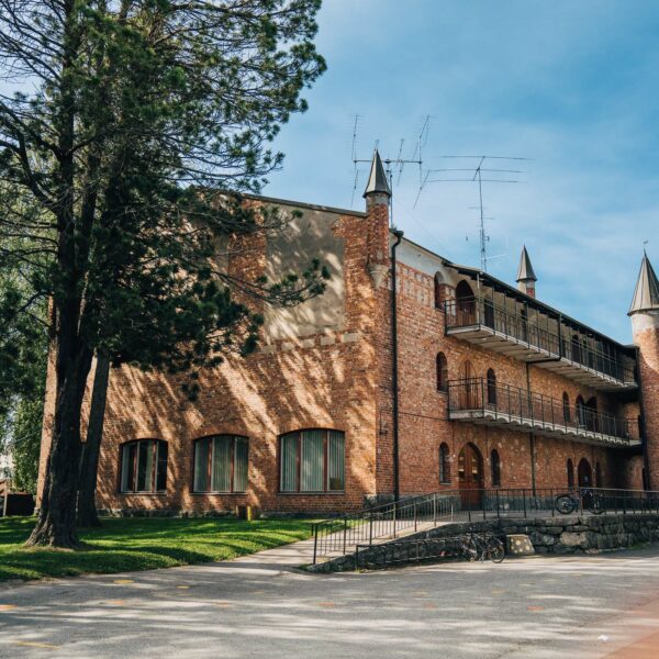 Contact us! - Genero